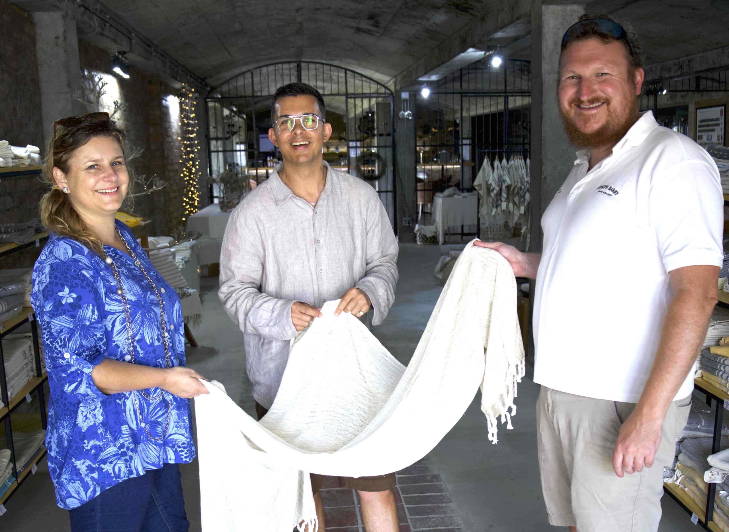 Barrydale Hand Weavers star at Paris Fashion Week - News62.co.za
